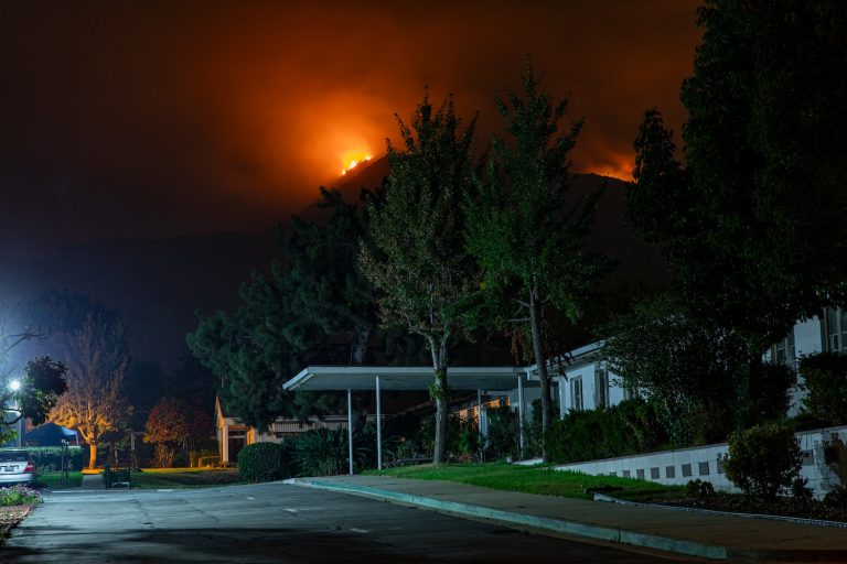 The 2020 Bobcat Fire breaches the ridge in Monrovia, where Los Angeles ...