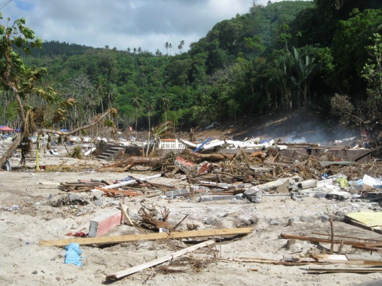 An earlier tsunami warning could save lives. New data say it’s possible ...