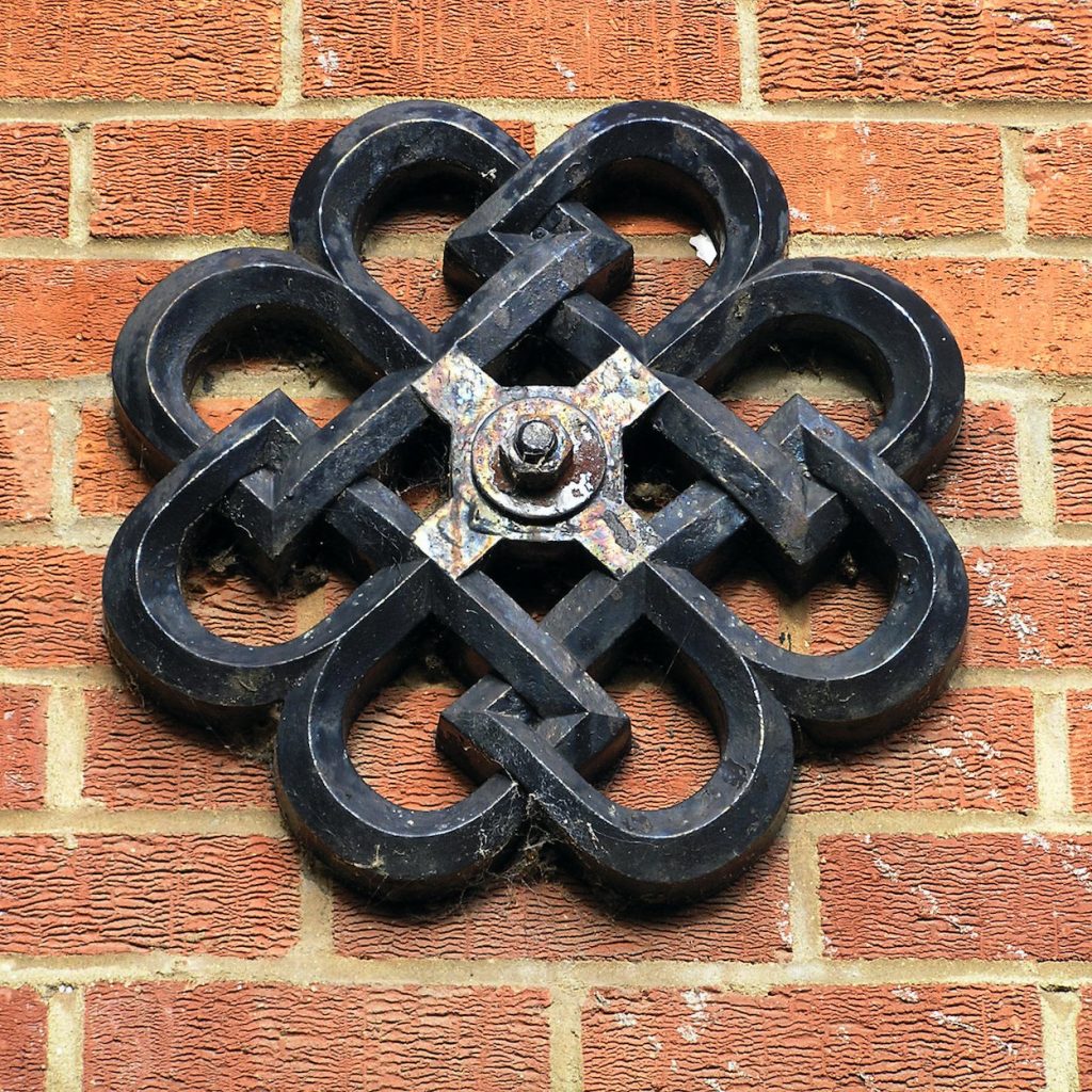 Tie rods aren’t just a pretty facade. Here’s how they help earthquake ...